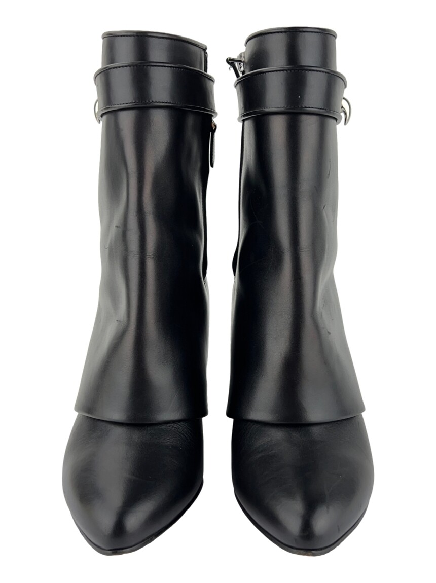 Bota Givenchy Shark Lock Couro Preto - CM677 Original | Etiqueta Única