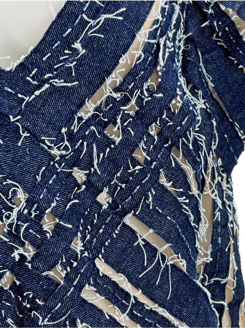 Blusa Manzan Aplicações Azul - CJGD3 Original | Etiqueta Única