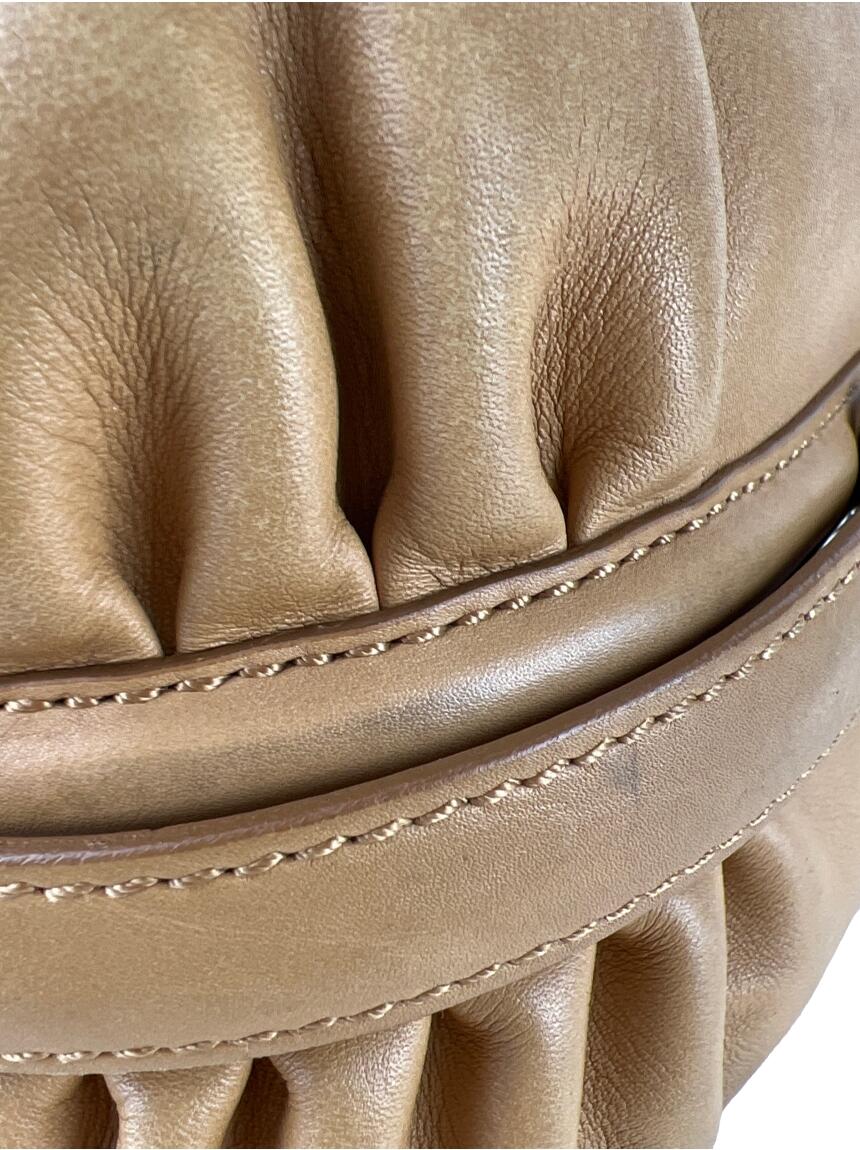 Bolsa Hobo Tod's Couro Bege - CHEK1 Original | Etiqueta Única