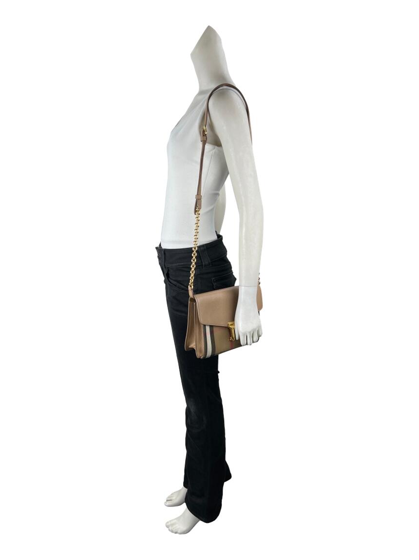 Bolsa Tiracolo Burberry Macken House Check - CJIZ1 Original | Etiqueta ...