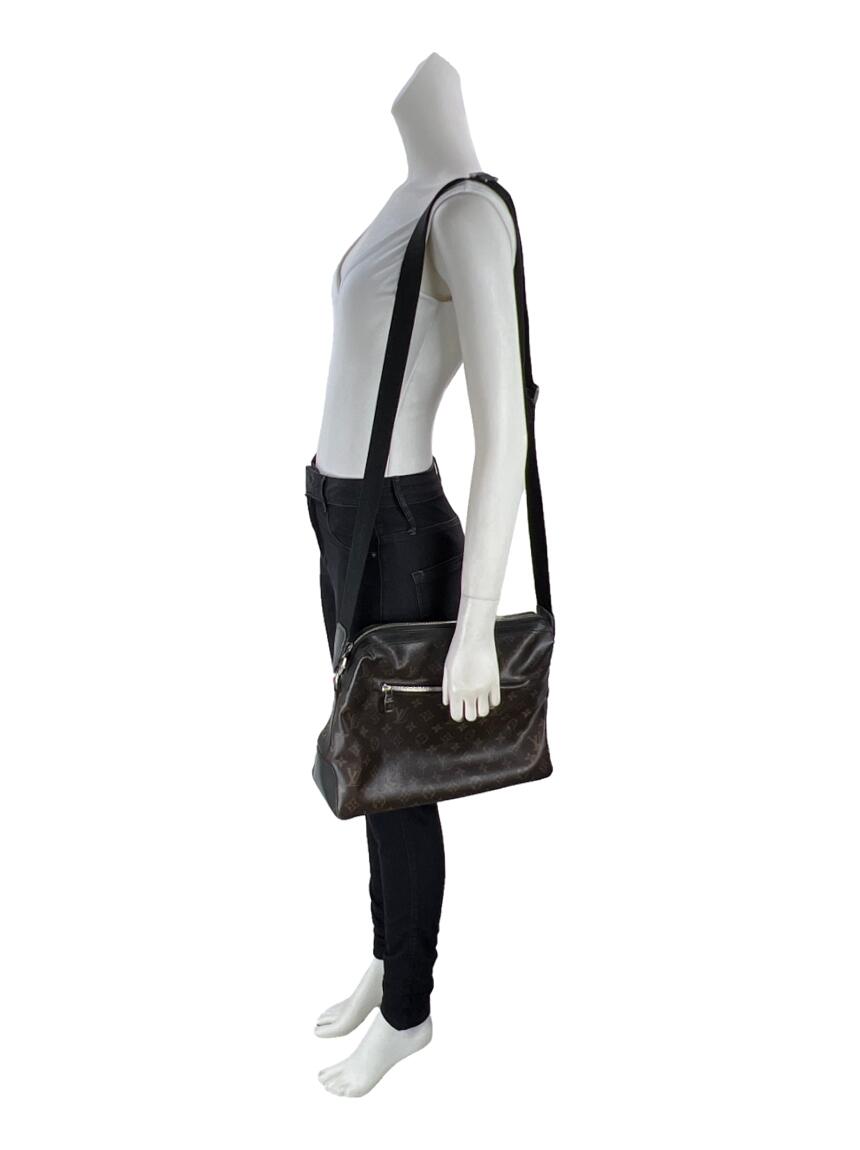 Bolsa Tiracolo Louis Vuitton Macassar Torres Monogram - CKVR1 Original ...