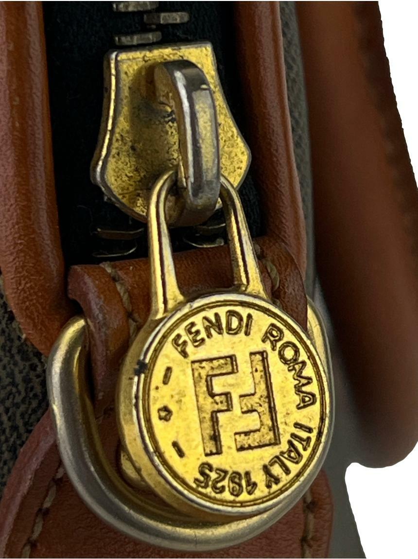 Bolsa Tote Fendi Couro Bege Original - DQH66 | Etiqueta Única