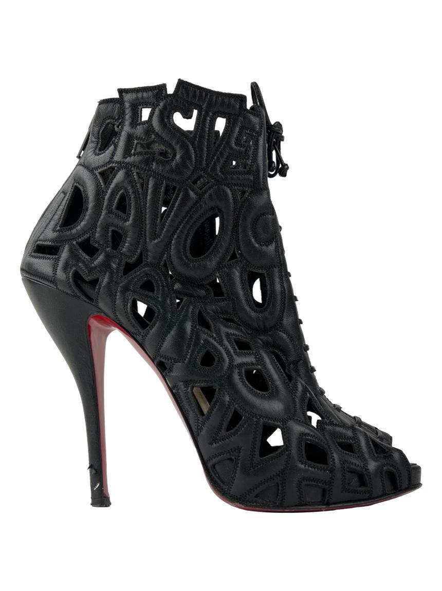 Bota Christian Louboutin Ankle Boots Lady Letter Preta - BHRK1195 ...