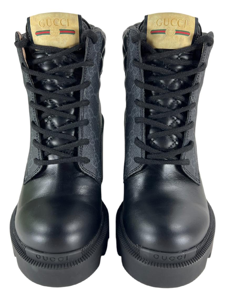 Bota Gucci GG Couro Preto - COHO26 Original | Etiqueta Única