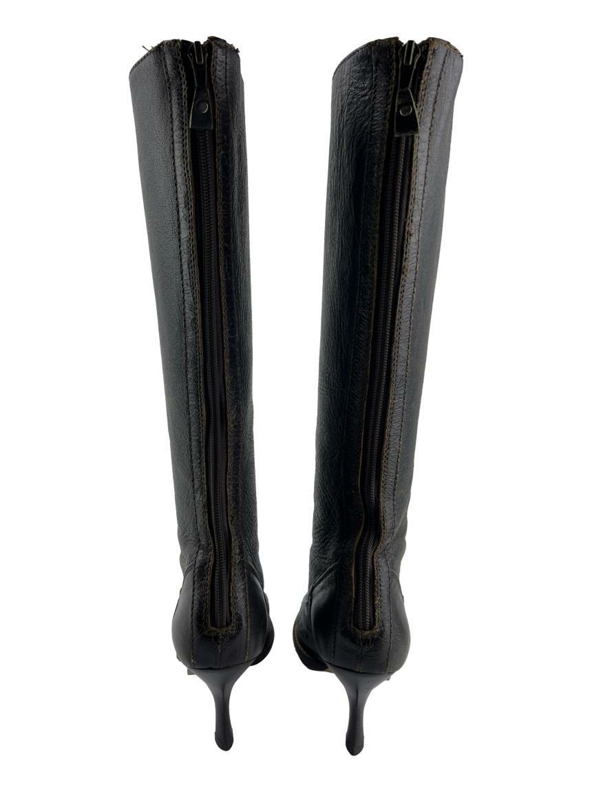 Bota Miu Miu Cano Alto Couro Marrom - SZ4841 Original | Etiqueta Única