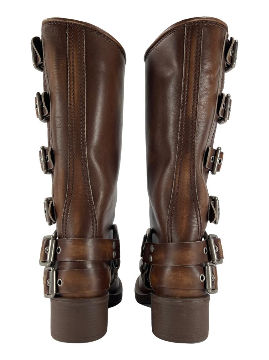 Bota Miu Miu fivelas Marrom - CRDW9 Original | Etiqueta Única