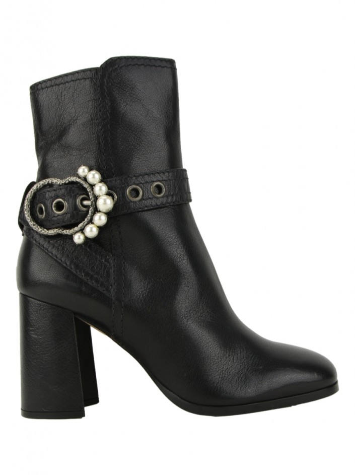 Bota Miu Miu Pearl Buckle Couro Preto - IUR20 Original | Etiqueta Única