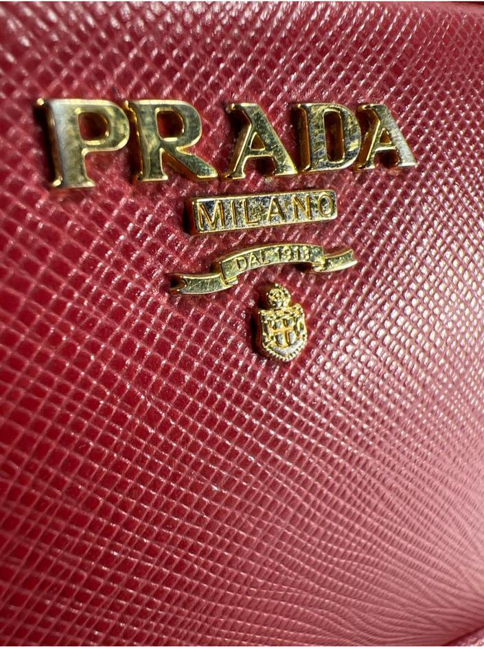 Bolsa Tiracolo Prada Camera Mini Vermelha - CROW3 Original | Etiqueta Única