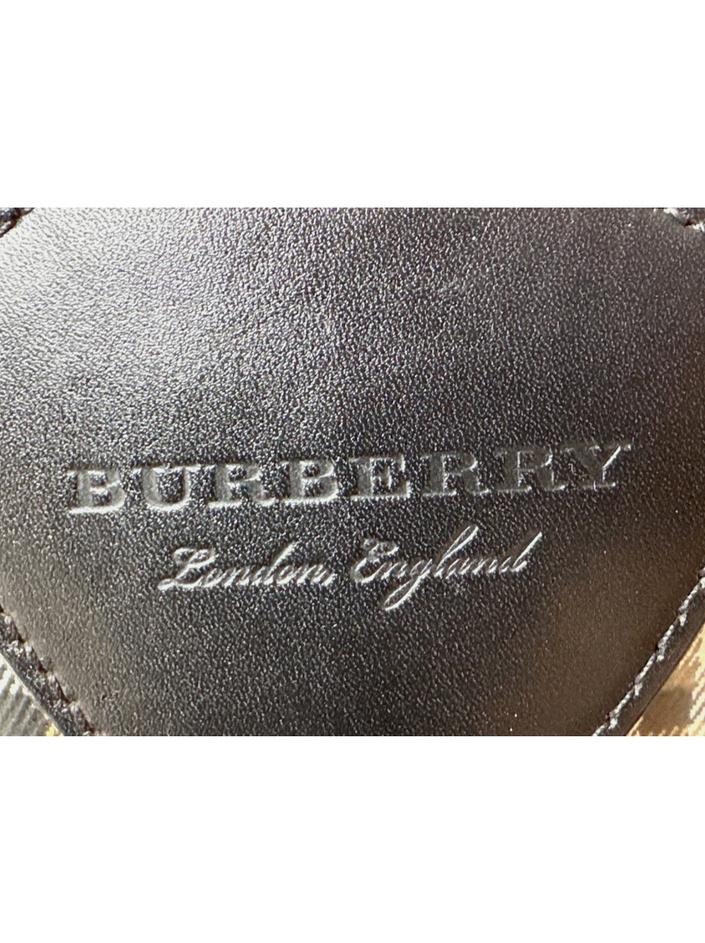 Bolsa Tote Burberry Reversible Giant Vinyl Vintage Check - CZAH9 ...