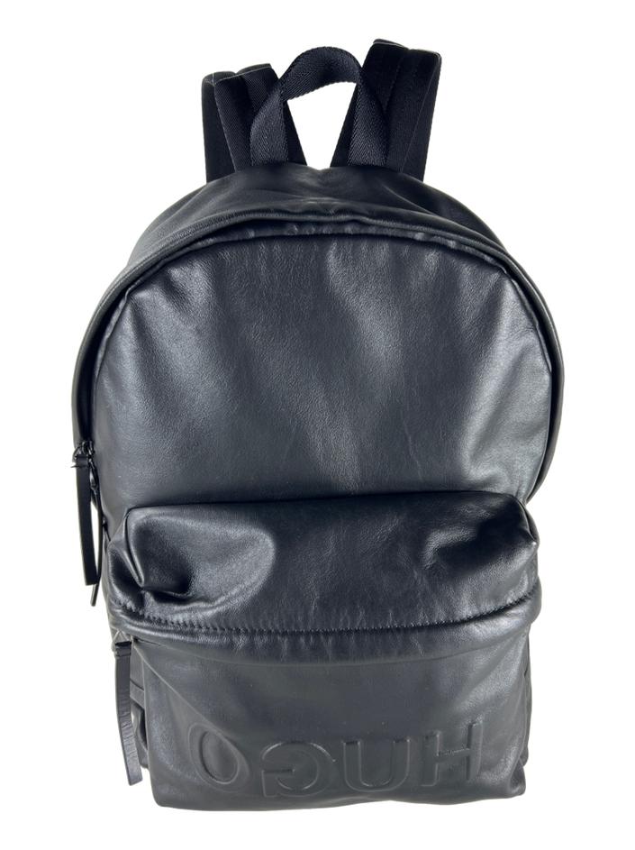 Mochila Hugo Boss Couro Preto - CVFW210 Original | Etiqueta Única