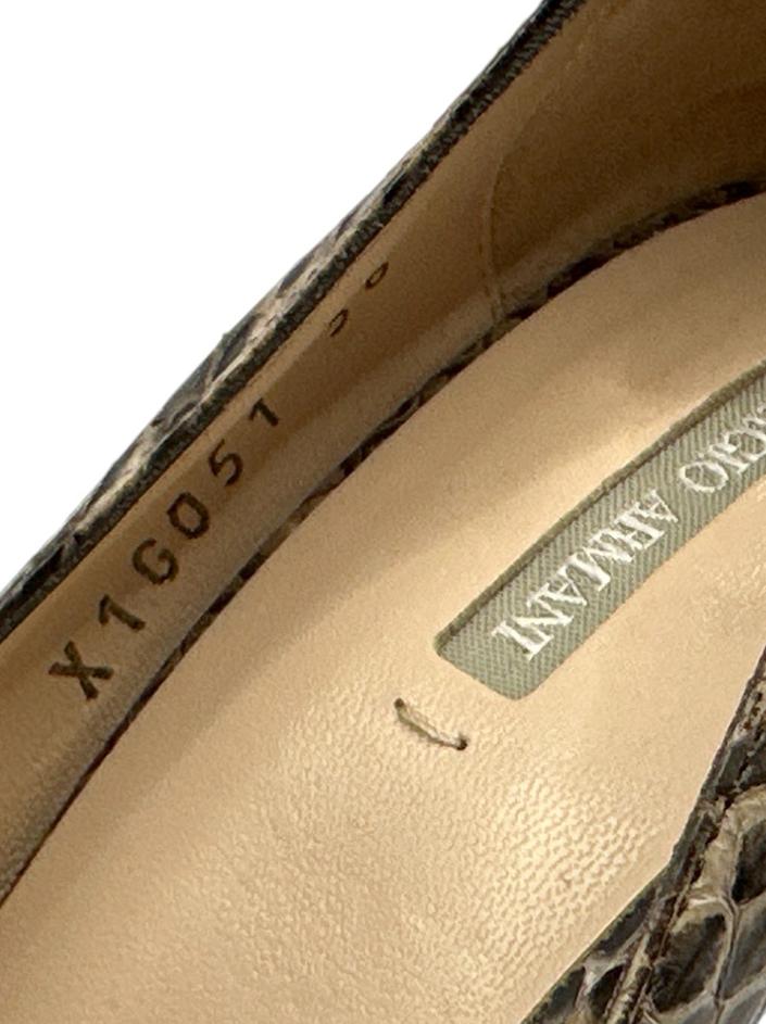 Scarpin Giorgio Armani Couro Python - COQS1 Original | Etiqueta Única
