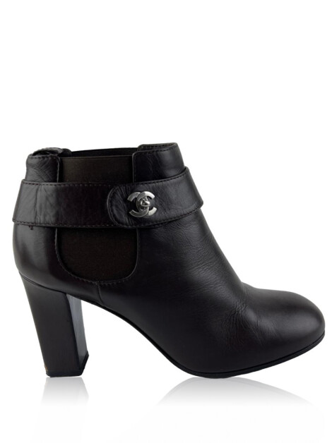 Bota Chanel CC Couro Marrom Original - AEEY1 | Etiqueta Única