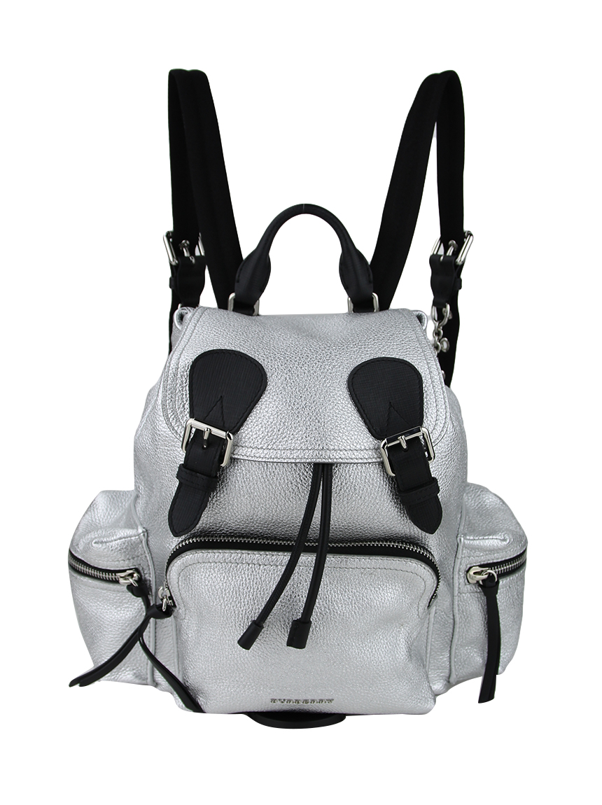 Mochila Burberry Rucksack Metallic Prateada - IRR51 Original | Etiqueta ...