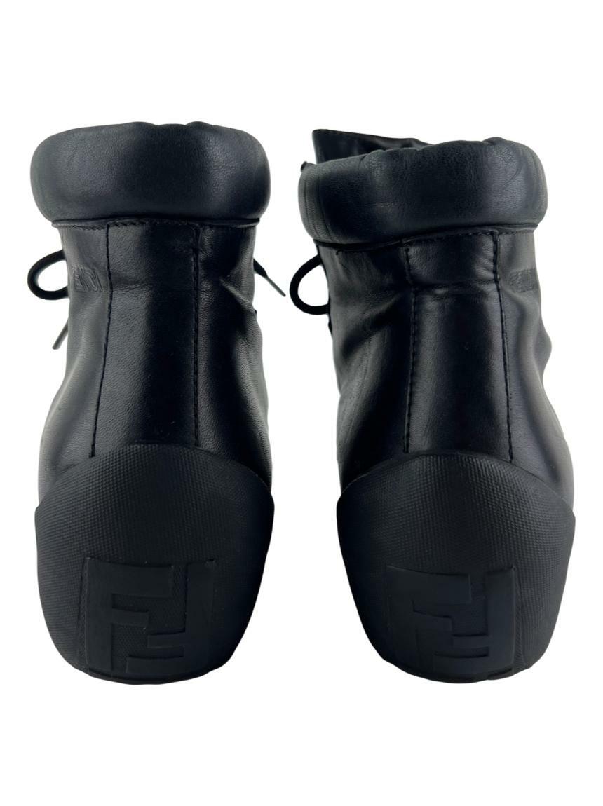 Sneaker Fendi Couro Preto - ADBO11 Original | Etiqueta Única