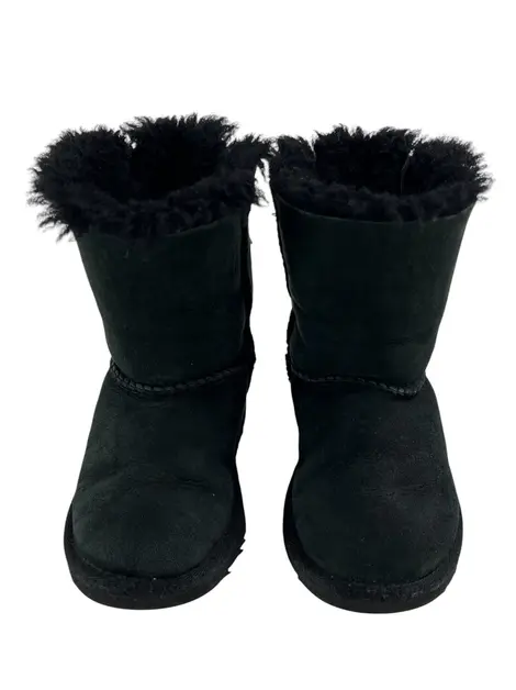 UGG Brasil - Original com Preço de Outlet | Etiqueta Única