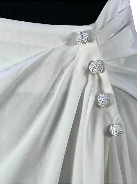 Saias de Luxo - Original com Preço de Outlet | Etiqueta Única